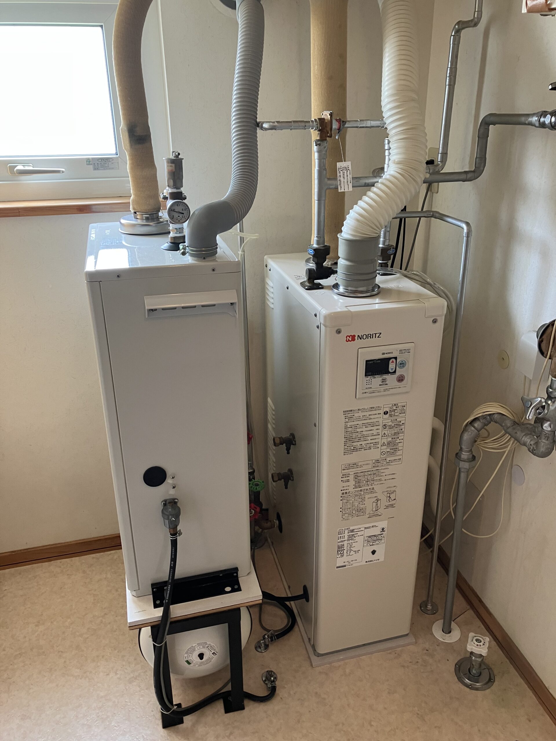 【交換前】暖房（コロナUHB-M150H）給湯（ノーリツOTX-315FF）