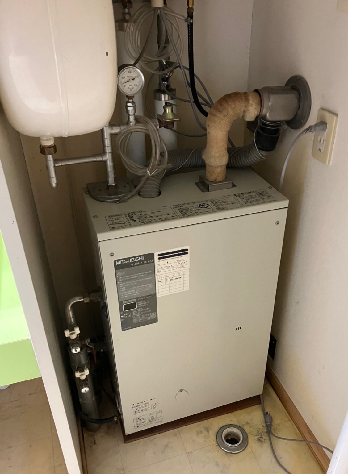 【交換前】三菱 VKH-110KU（密閉式）